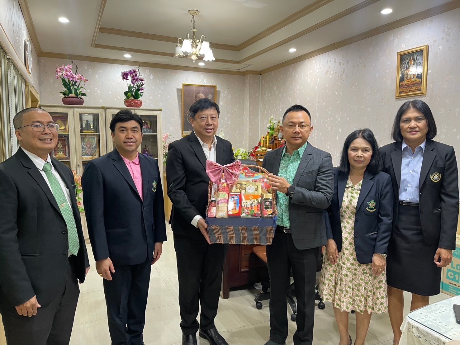 กิจกรรมสวัสดีปีใหม่ 2568 – สมาคมผู้ปกครองและครูทวีธาภิเศก